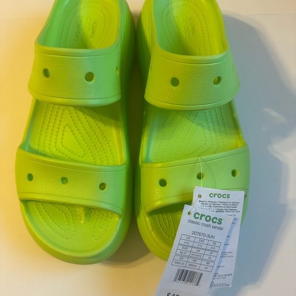 CROCS | Shoes | Crocs Green Sandals Lightweight Waterproof | Poshmark